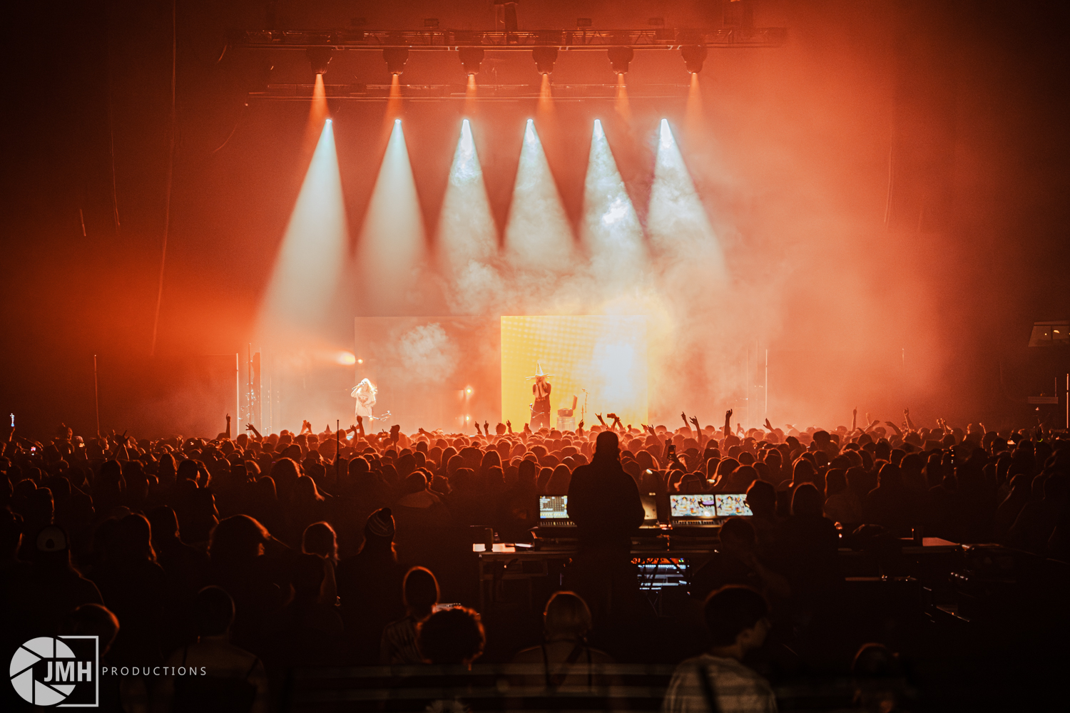 100 Gecs - The Armory - Minneapolis MN - April 18th 2023 - 1013 Music ...