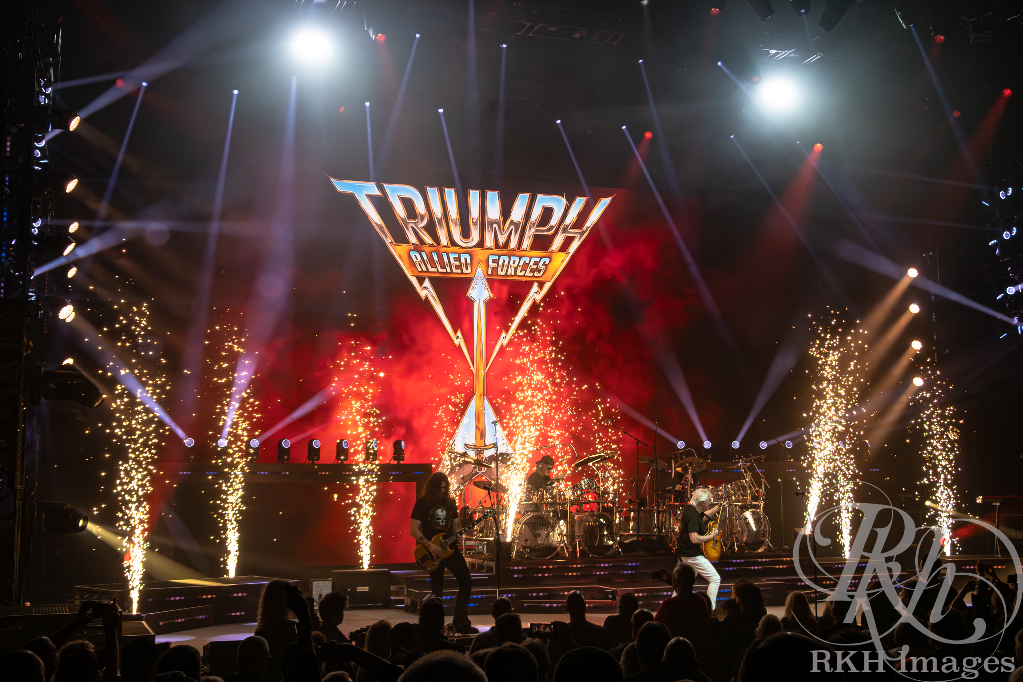 2 nights with Triumph - Chicago IL and Milwaukee WI - May 13th - 14th ...